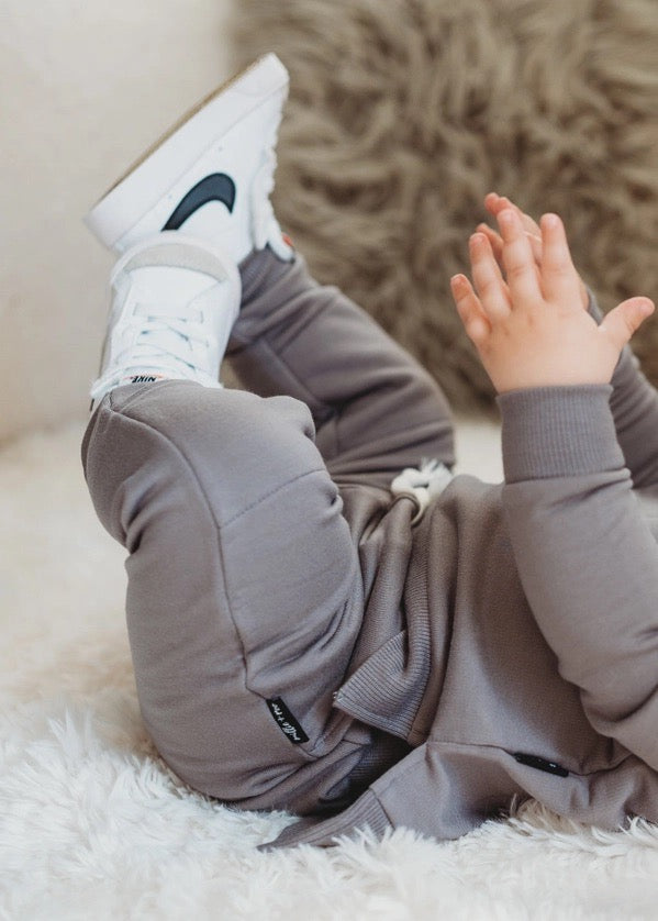 Joggers – untamed threads