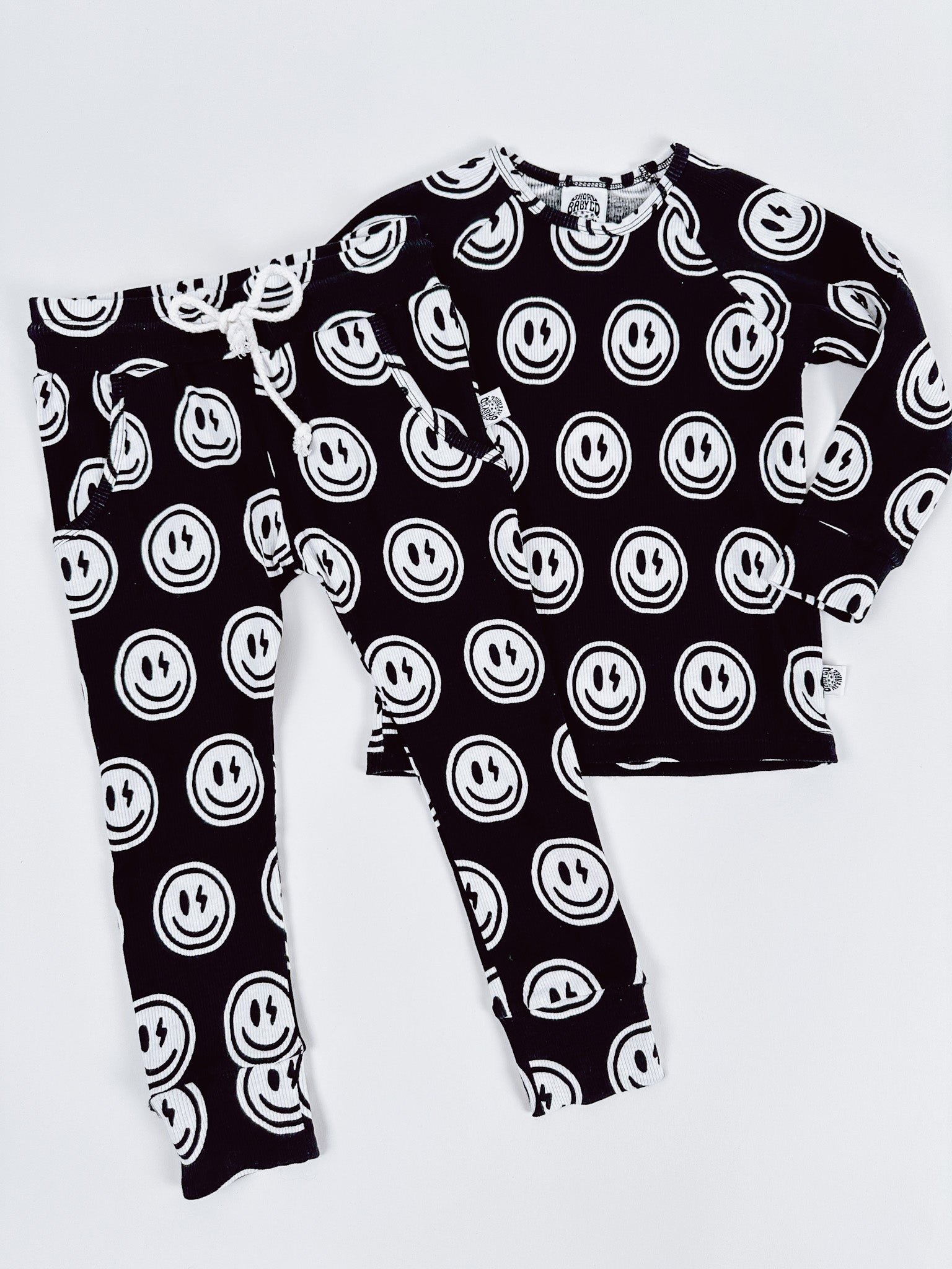 Joggers – untamed threads